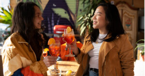 15 Resep Cocktail Simpel yang Bisa Kamu Coba di Rumah