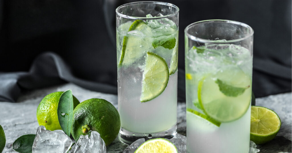 15 Resep Cocktail Simpel yang Bisa Kamu Coba di Rumah